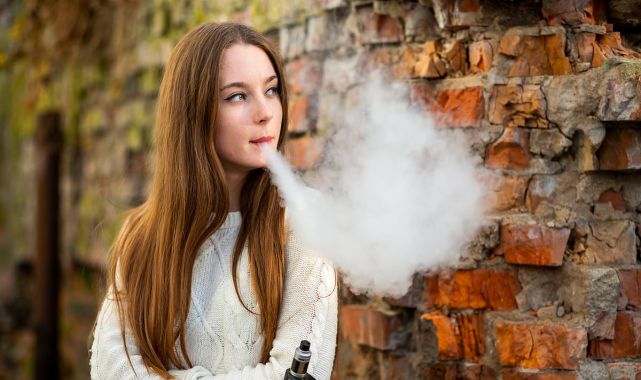 REVEALED: Why vaping is more addictive in older teens, per new study ...