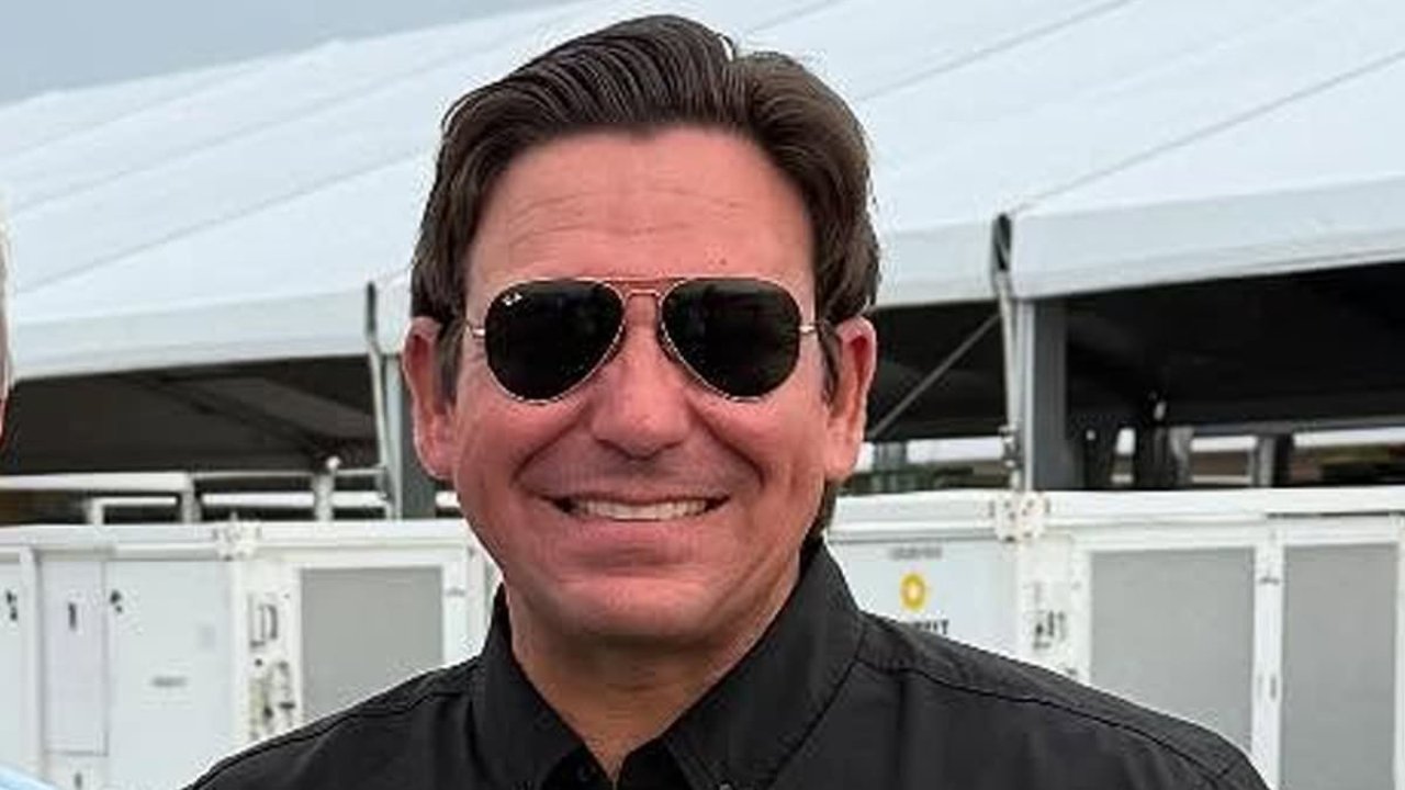Florida Governor Ron DeSantis shocks viewers with 'off duty' new look ...