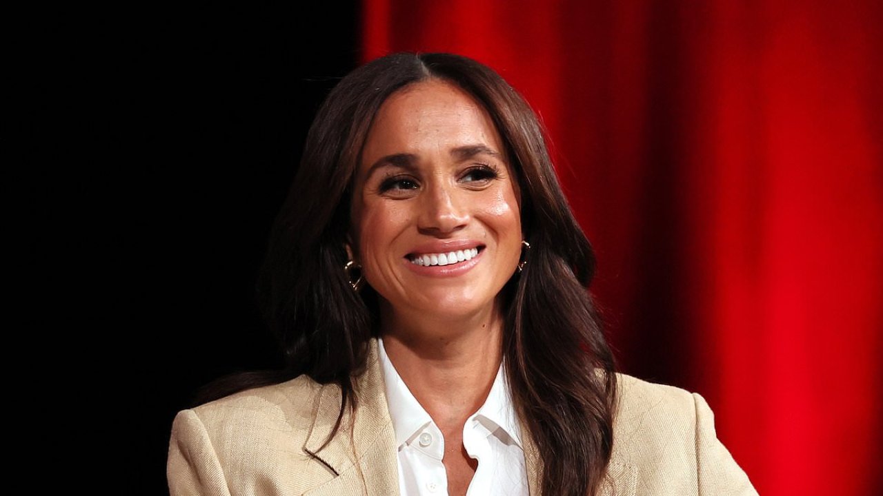 Meghan Markle risks 'ALIENATING' fans by launching new wine - ABDPost ...