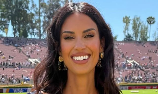 Stunning presenter goes viral at Club World Cup on travels around US ...