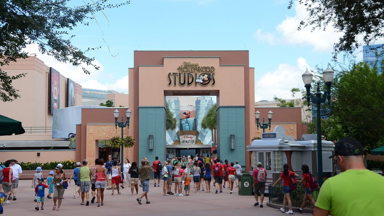 Disney World forced to SHUT half of theme park over shocking mishap ...