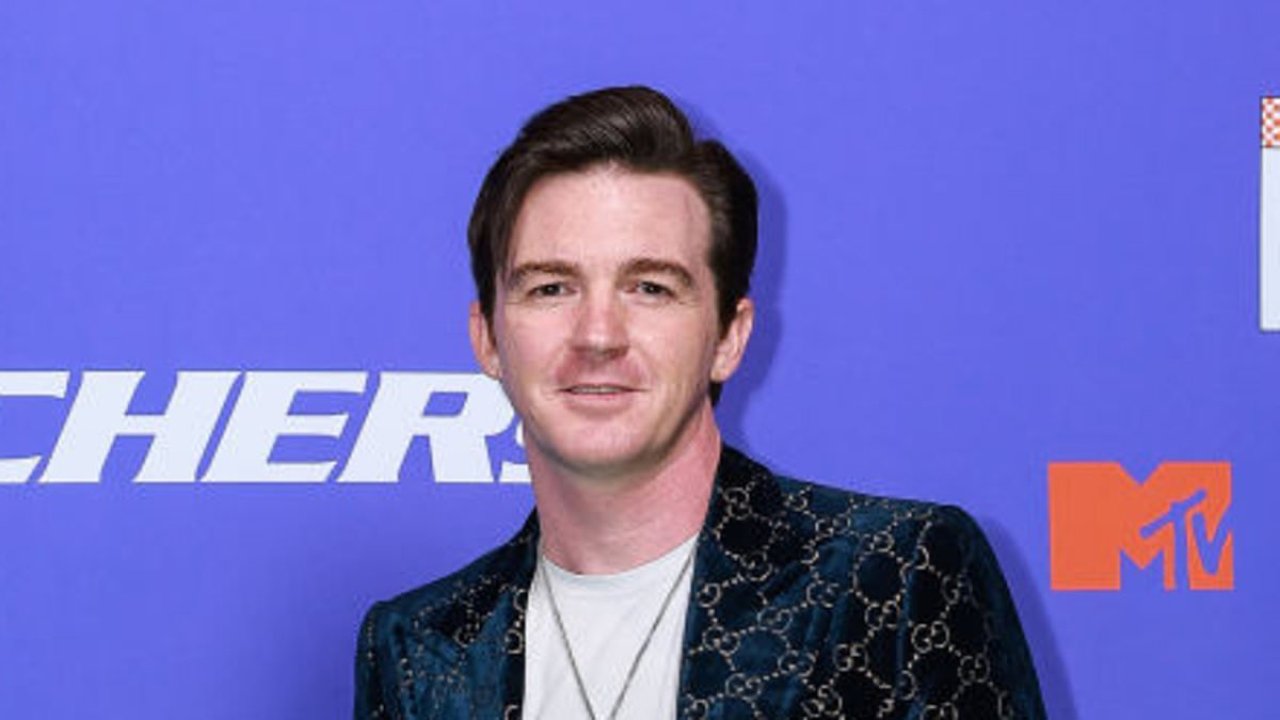 Drake Bell left struggling to pay rent due to Nickelodeon contract ...