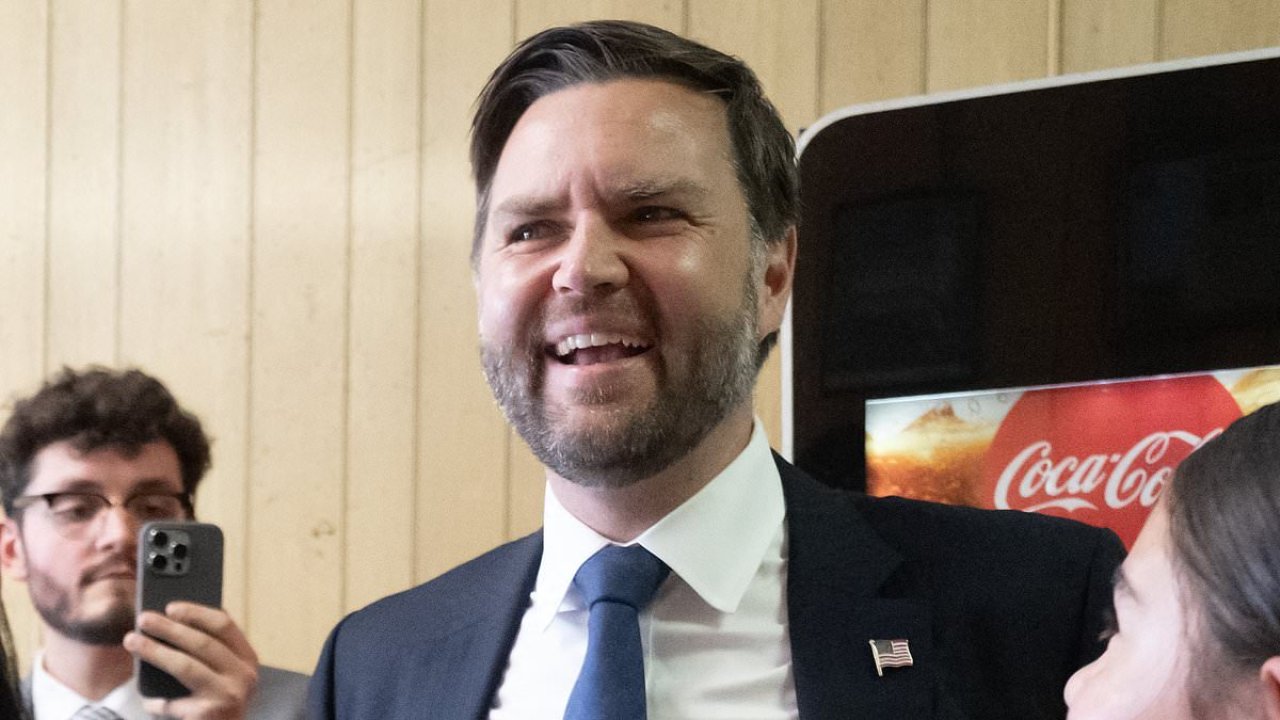 JD Vance's secret trip to Rupert Murdoch's Montana ranch - ABDPost.com ...