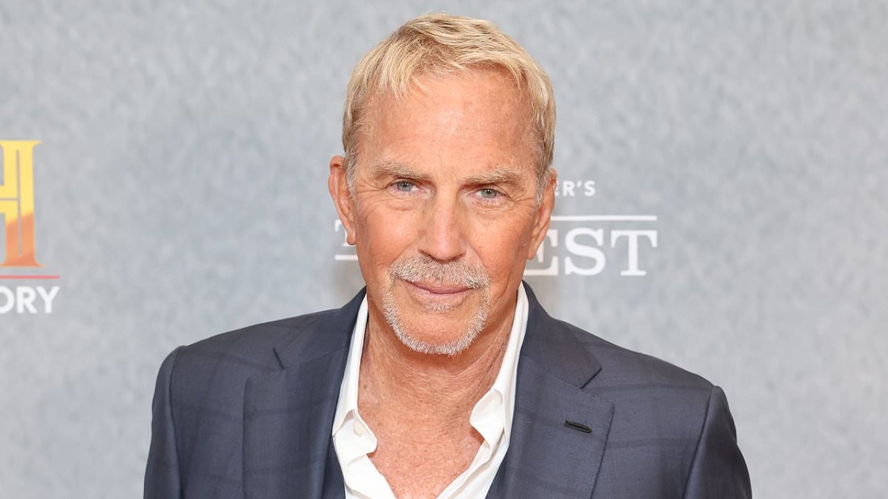 Kevin Costner dating billionaire's ex-wife one year after divorce - www ...