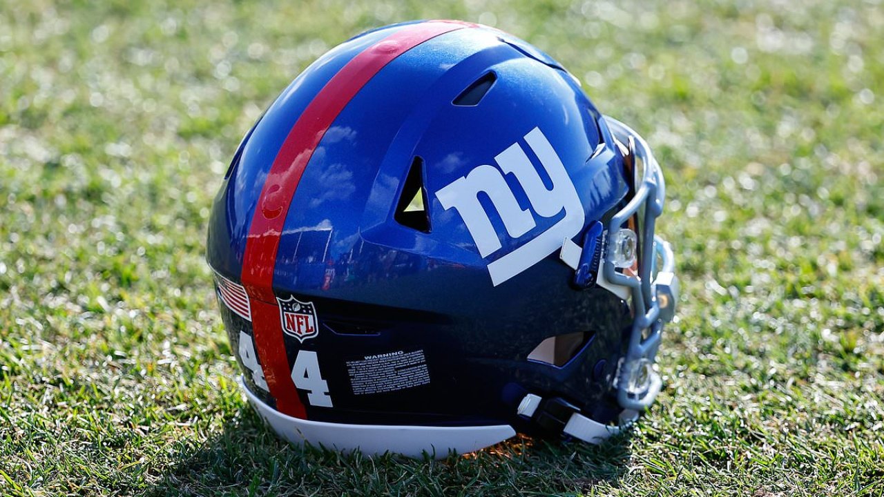 NFL player who quit football to become a surgeon dead at 73 - ABDPost ...