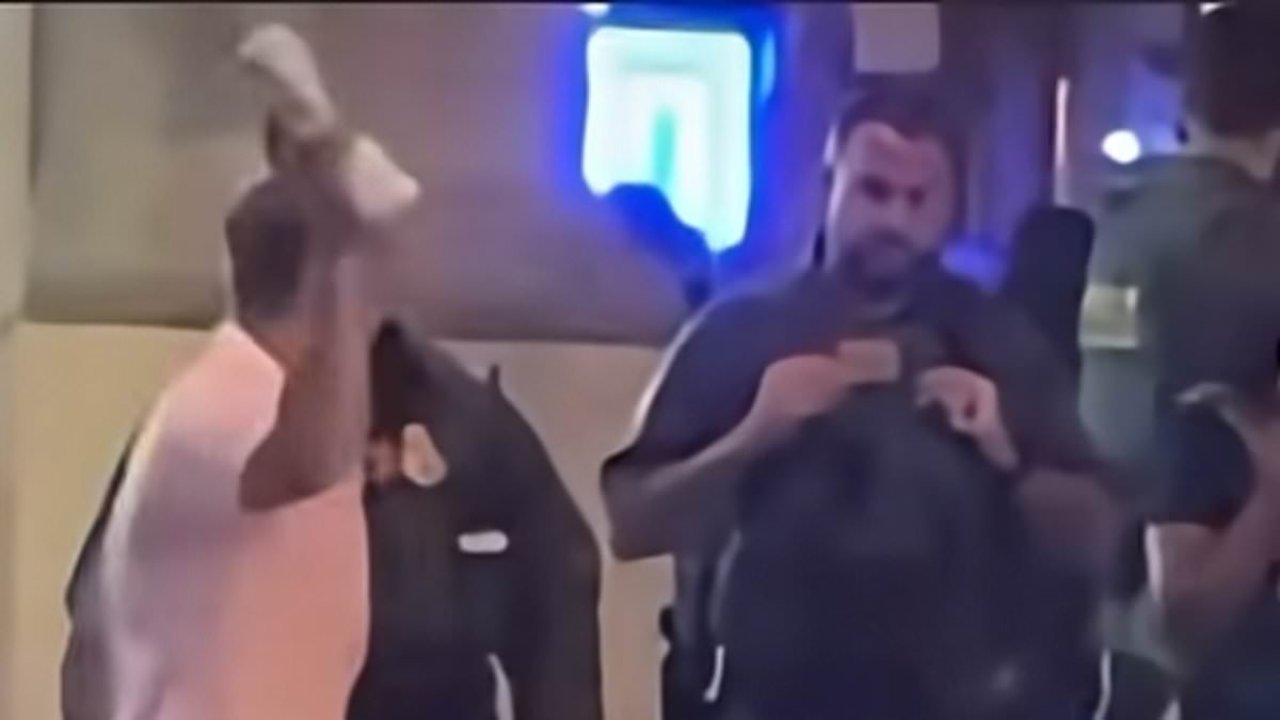 Sandwich thrower who hurled sub at feds is charged with FELONY ...