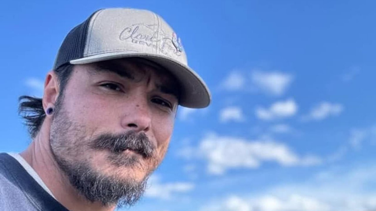 Coroner says Travis Decker's cause of death 'impossible to determine ...