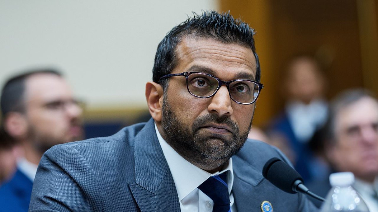 Kash Patel ignites diplomatic storm after 'illegal' gift to U.S. ally ...