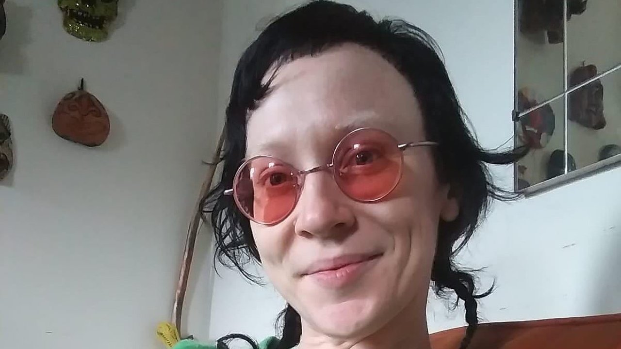 Beloved rock singer Ann Everton killed in car crash as she began tour ...