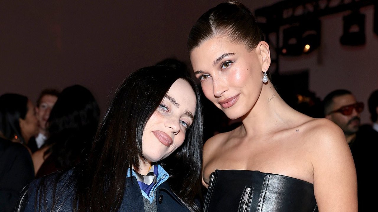 Billie Eilish poses with billionaire Hailey Bieber after torching rich ...
