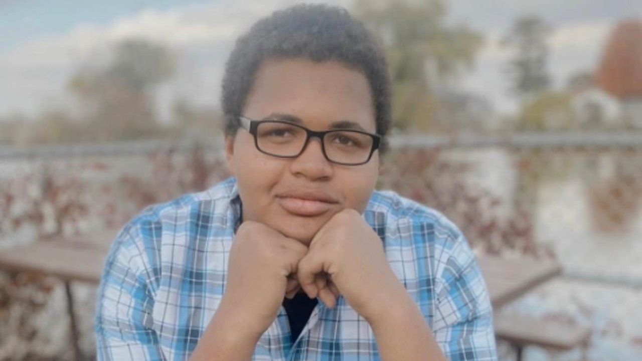 Brother's final act for sister, 17, when her boyfriend pulled gun - www ...