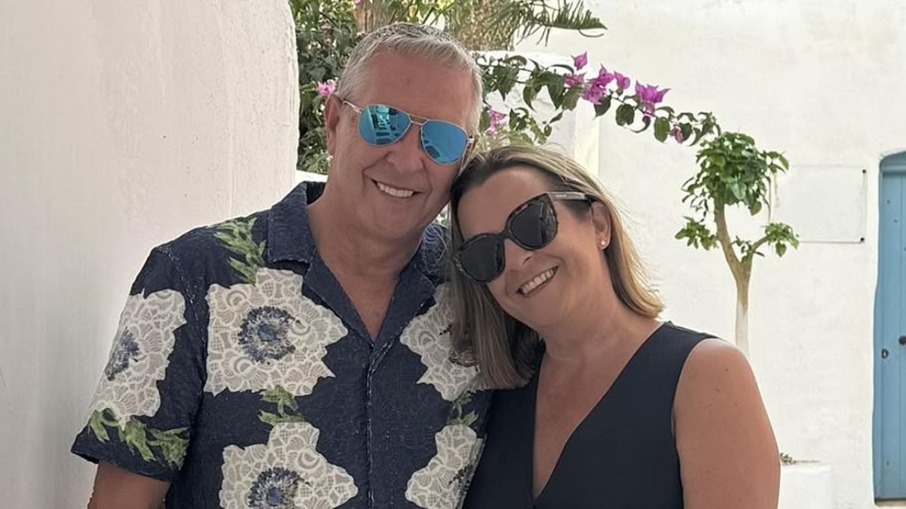 Former Aviva CEO David Barral is killed in 'fireball' crash with tree ...