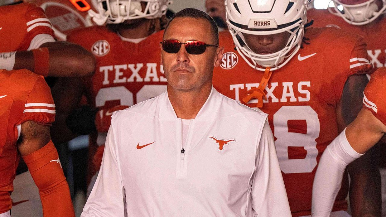 Furious Texas coach sounds off on 'embarrassing' rumor - ABDPost.com ...