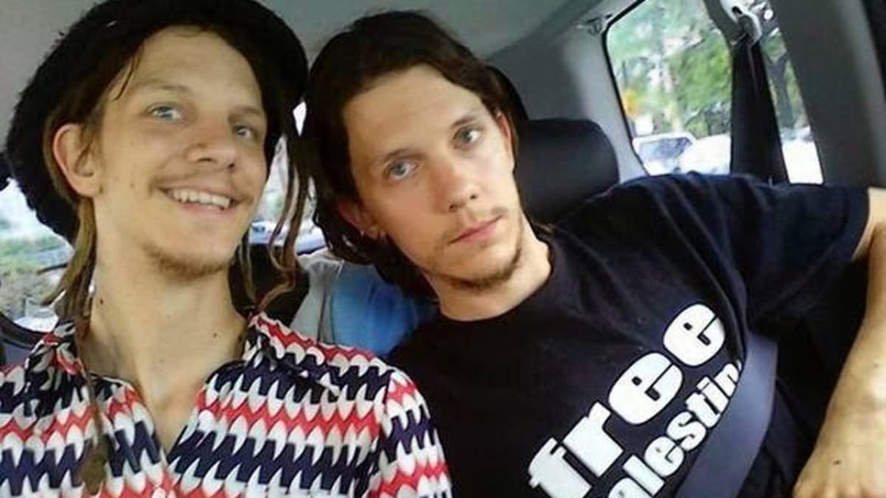 Notorious hacker and twin brother now leading Chicago antifa mob - www ...