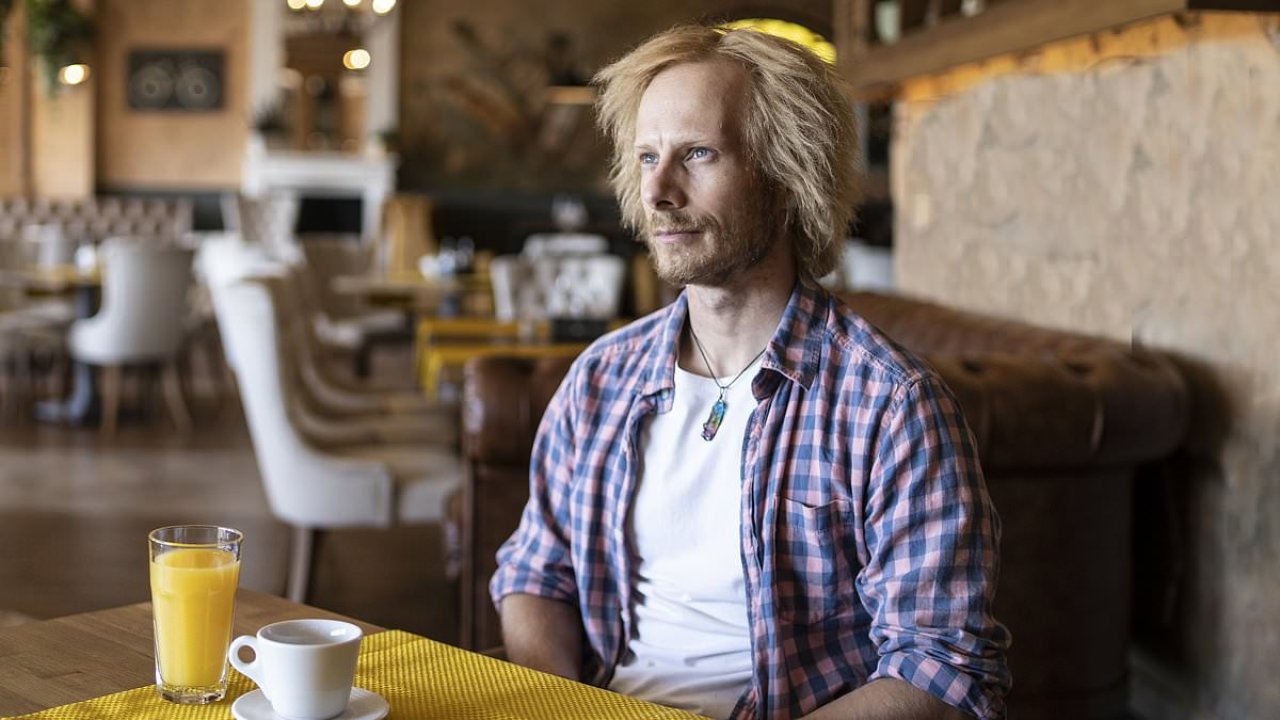 Fashion experts reveal most embarrassing outfits men can wear on dates ...