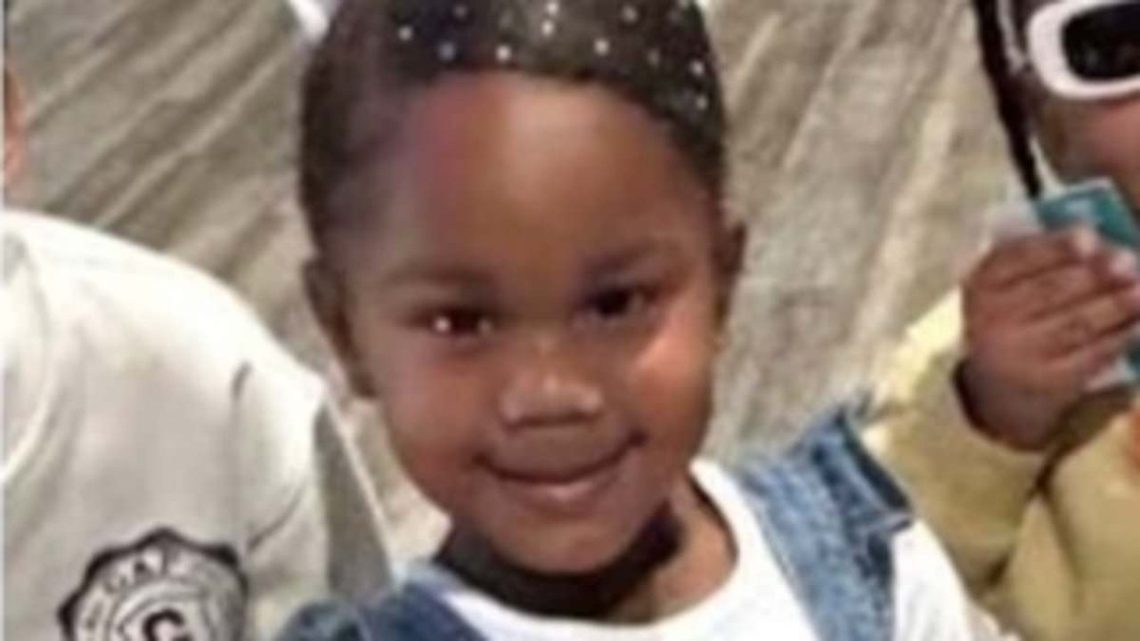 Grandfather and granddaughter, 3, among victims in UPS plane crash ...