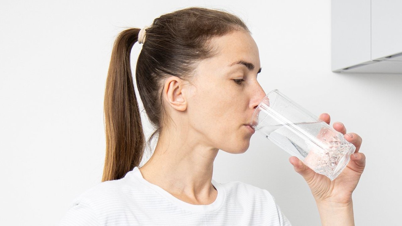 I have terrible dry mouth all the time. DR KAYE reveals the cause ...