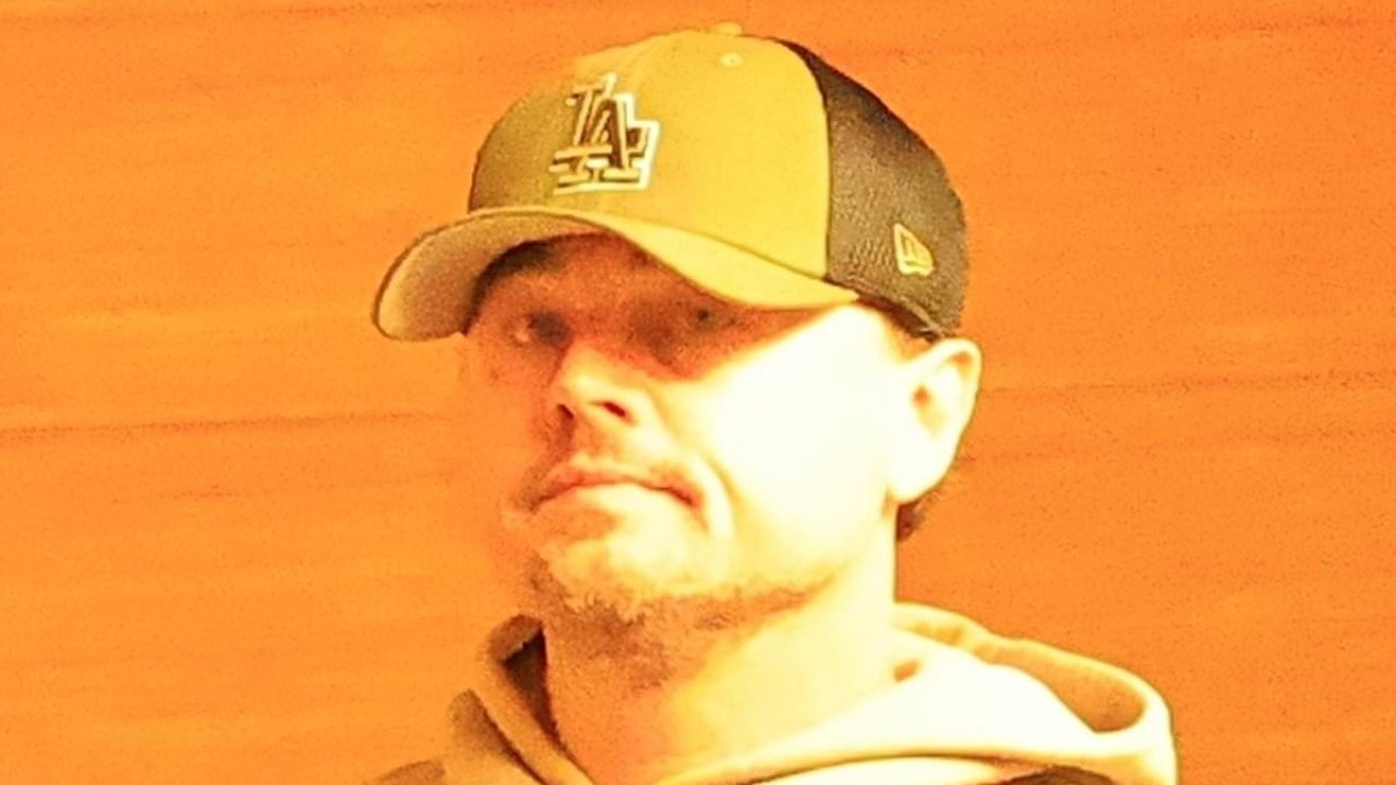 Leonardo DiCaprio shocks with rare mask-free outing with girlfriend ...