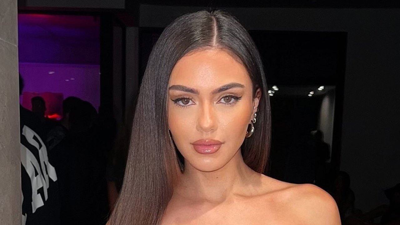 Meet the ring girls for Jake Paul and Anthony Joshua's fight in Miami ...