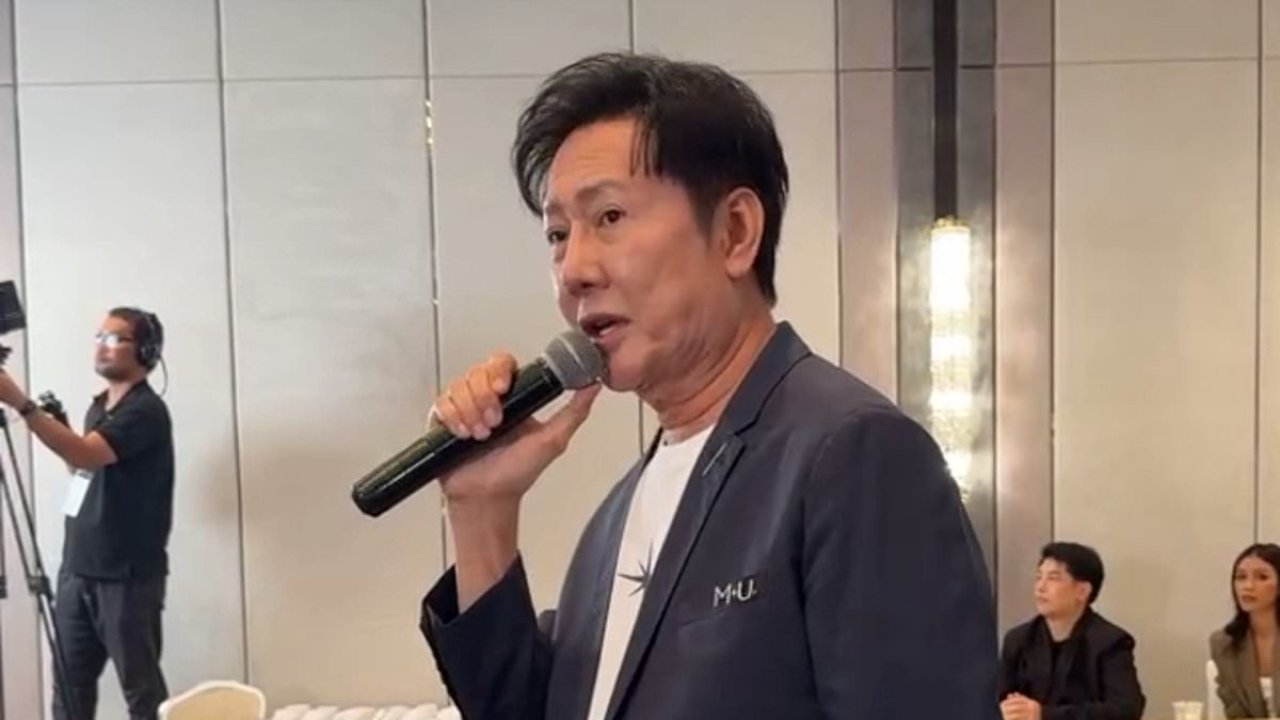 Miss Universe boss axed from pageant for calling Miss Mexico 'dummy ...