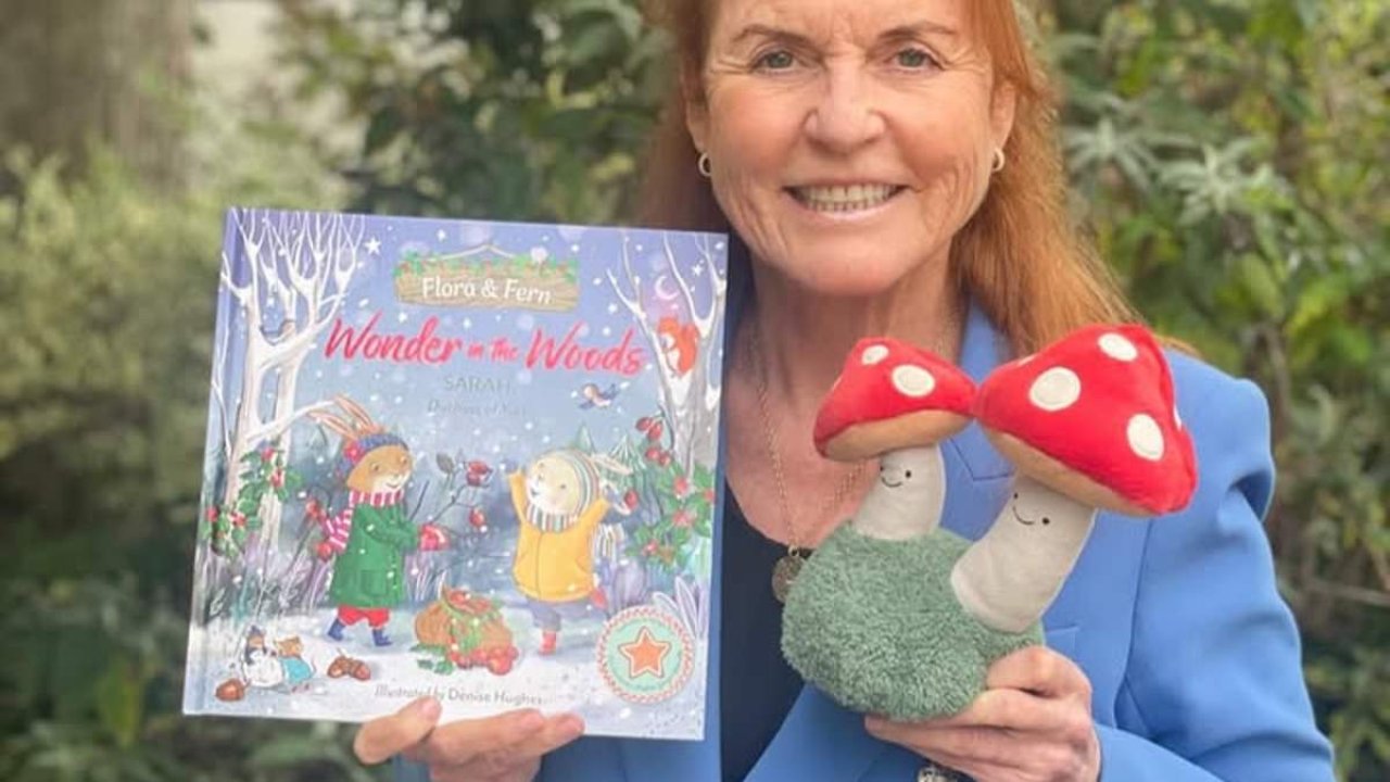 Sarah Ferguson's new children's book is 'PULPED' after title strip ...