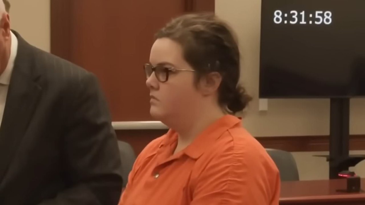 Teacher sent to prison for abusing teen student in juvenile detention ...