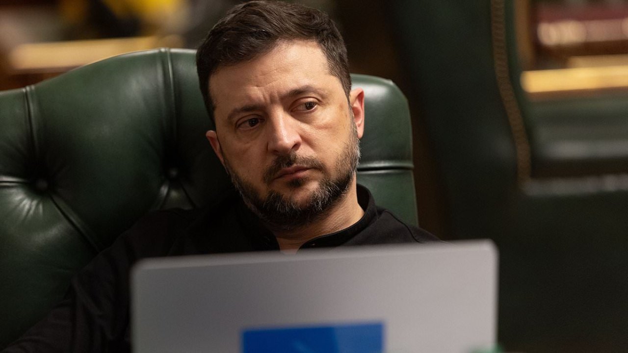 Trump drops dramatic war update as he dispatches trusted aide to Putin ...