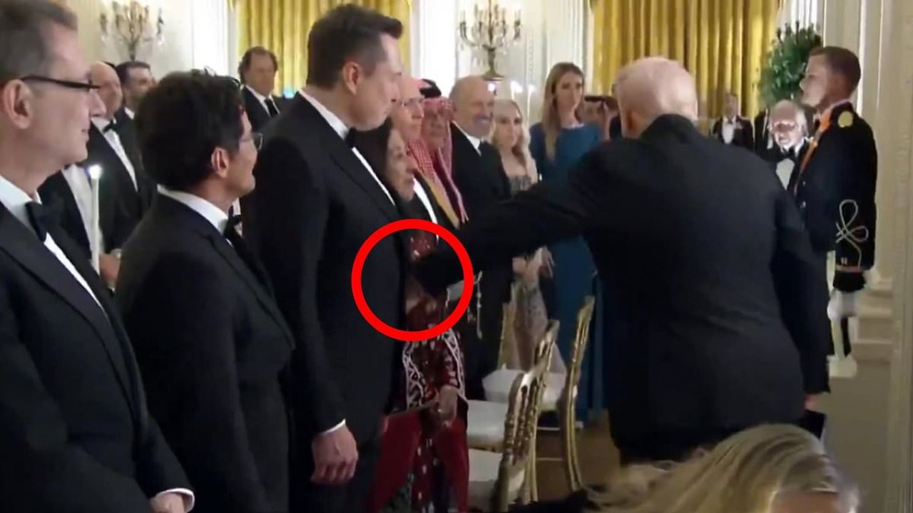 Trump's unmistakably paternal moment with Prodigal Son Elon Musk ...