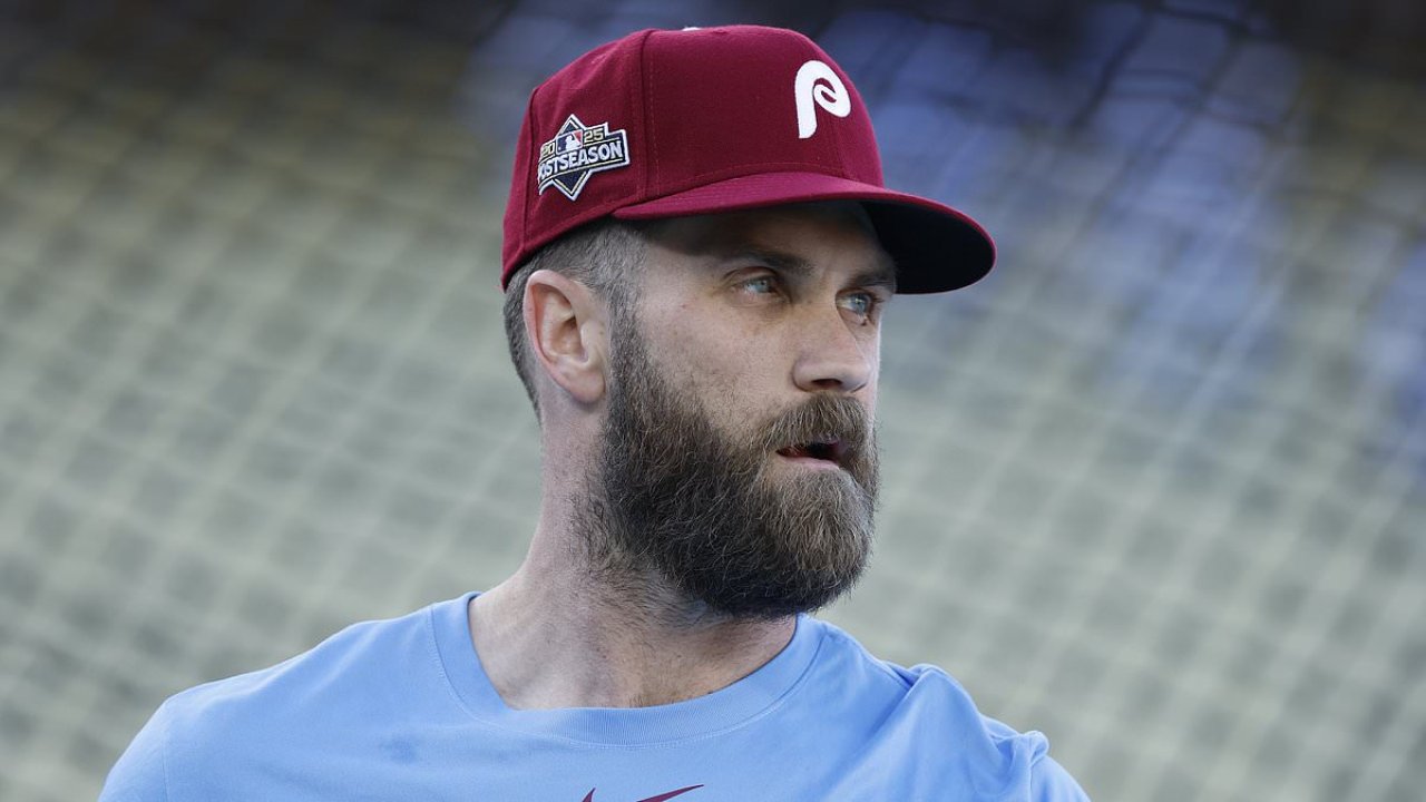 Baseball star Bryce Harper takes thinly-veiled dig at team boss ...