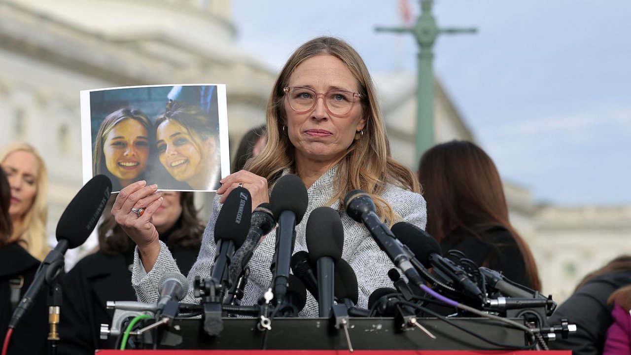 Epstein victims speak out over 'lack of transparency' in files drop ...