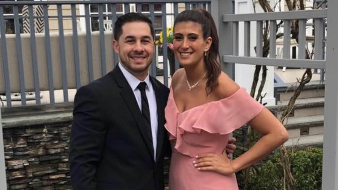 Jets forced into humiliating U-turn after $100k ban on super fan ...