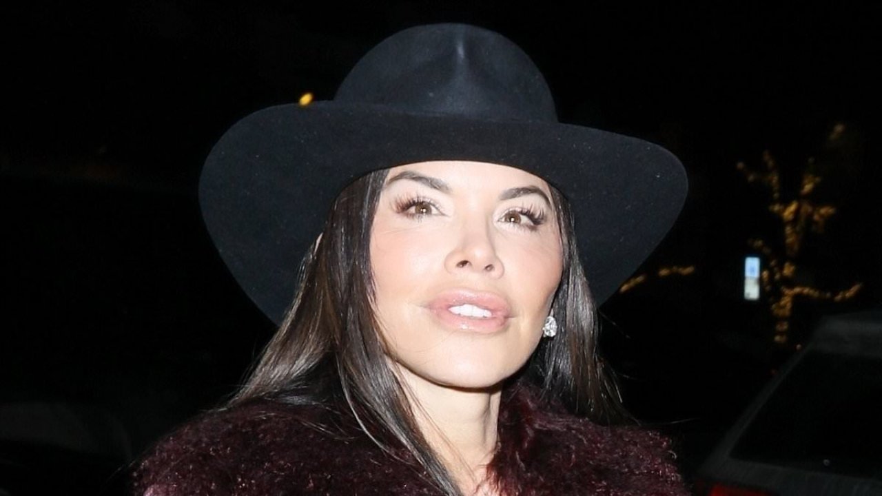Lauren Sanchez and Jeff Bezos enjoy post-birthday shopping spree ...