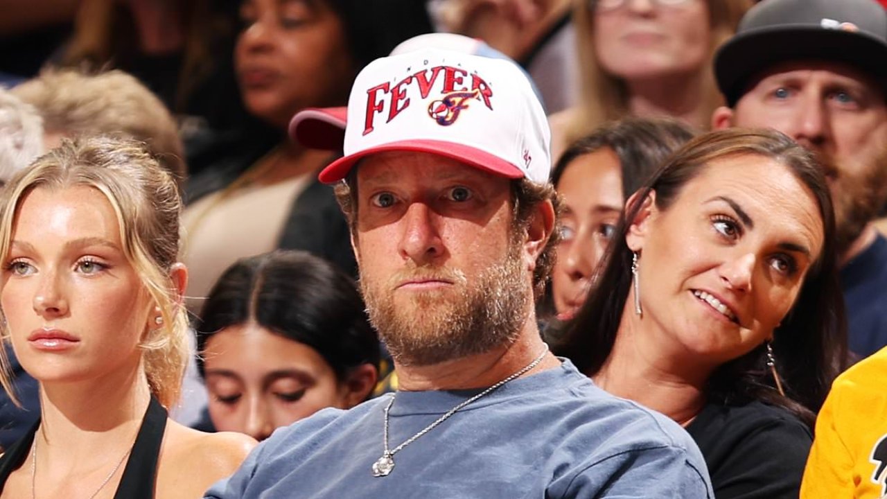 Portnoy unleashes on Ross for coaxing NFL star into antisemitic dance ...