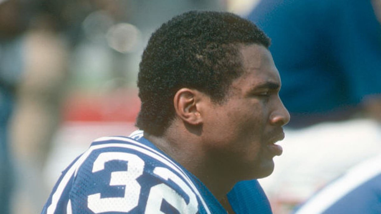 First-round NFL draft pick whose career ended when hit by a car dies ...