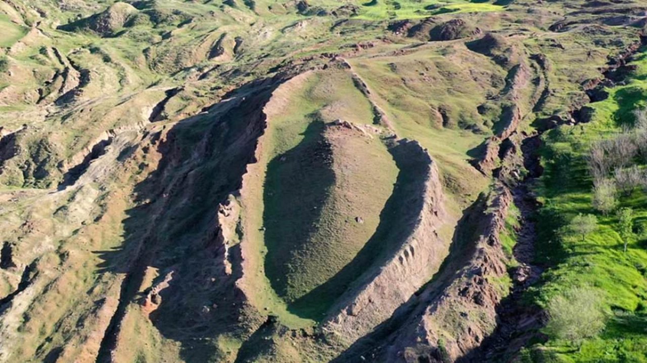 Noah's Ark mystery deepens after tunnels found in Turkey - ABDPost.com ...